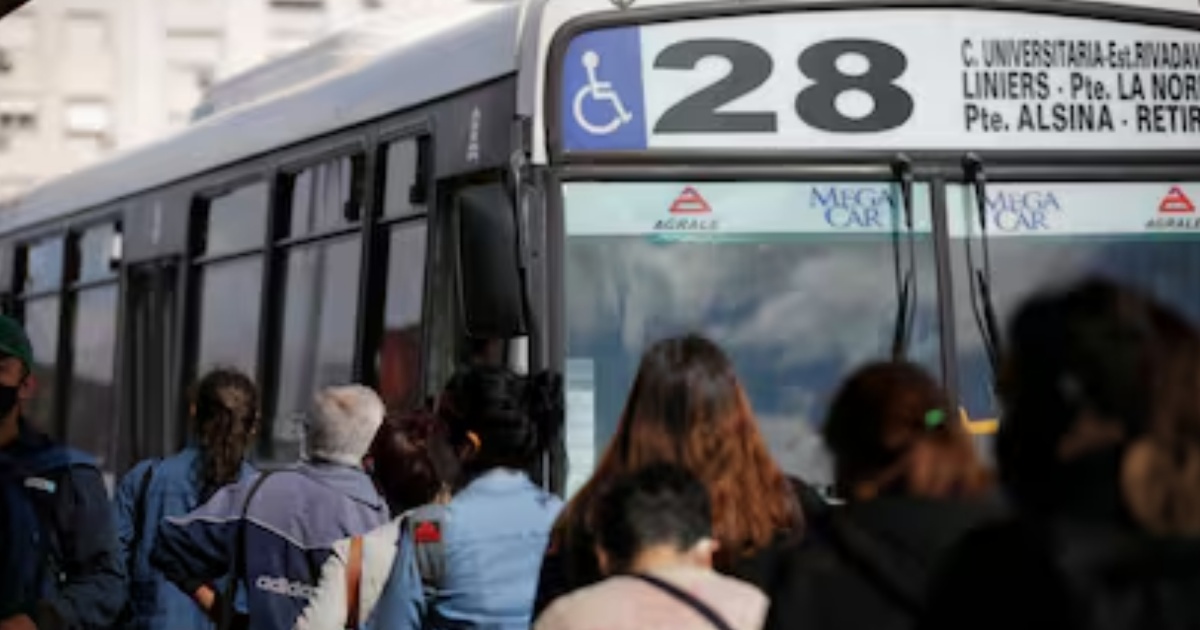 Reunión clave: la UTA define si hay paro de colectivos el martes 6 de ...