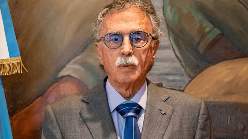 Lugones resaltó la seguridad de las vacunas del Calendario Nacional y ...