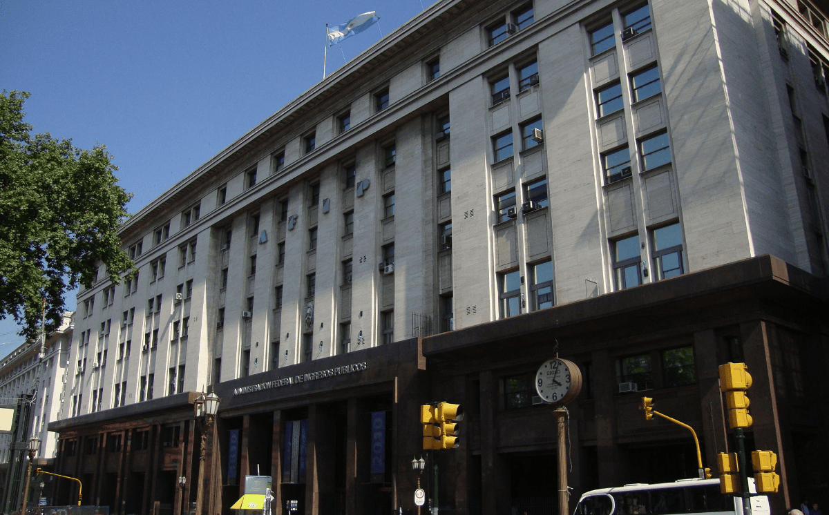 ARCA revela la información recibida de EEUU sobre cuentas de argentinos ...