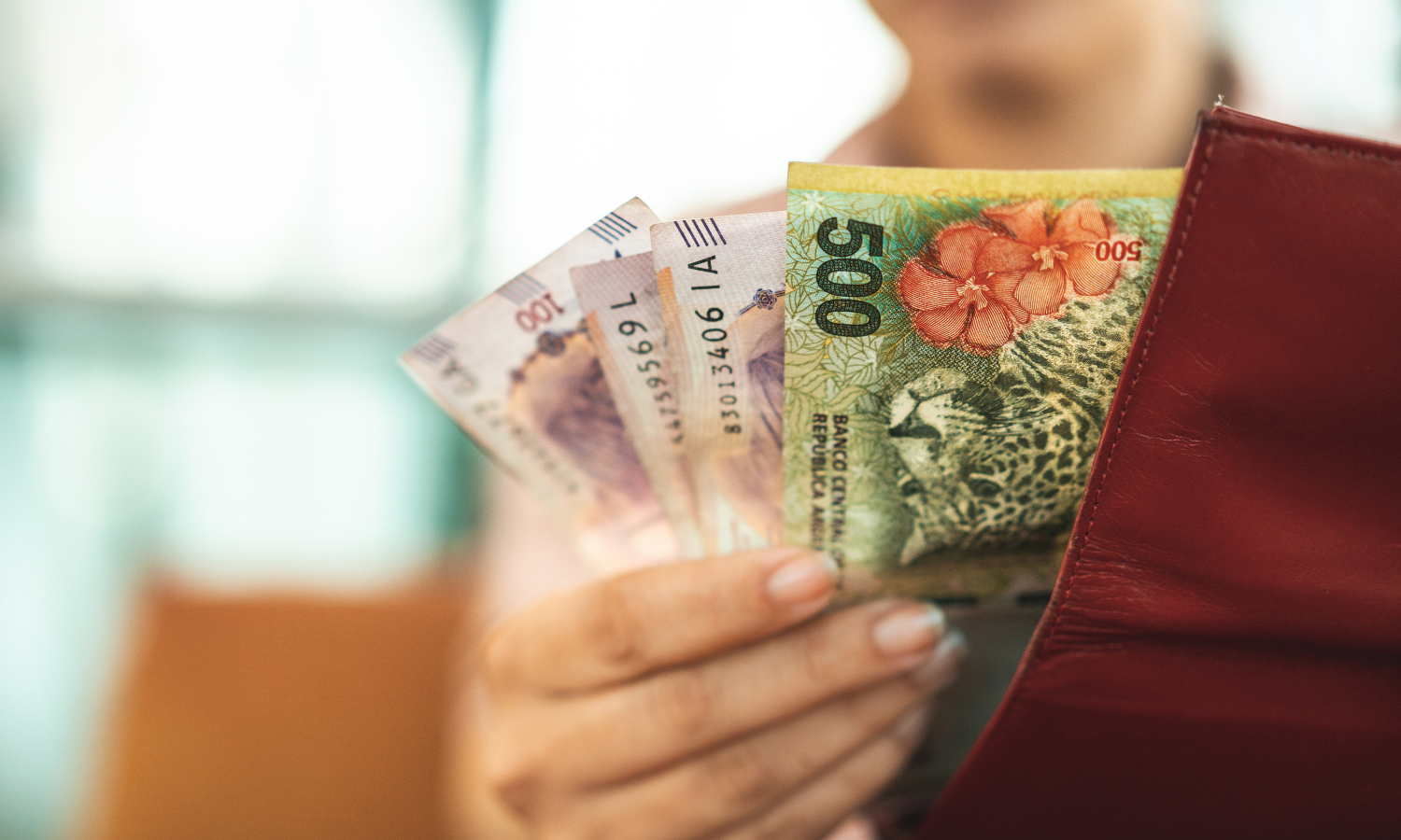 Programa Acompañar con aumento y fecha de cobro confirmada, ¿cuándo cobro? | BAE Negocios